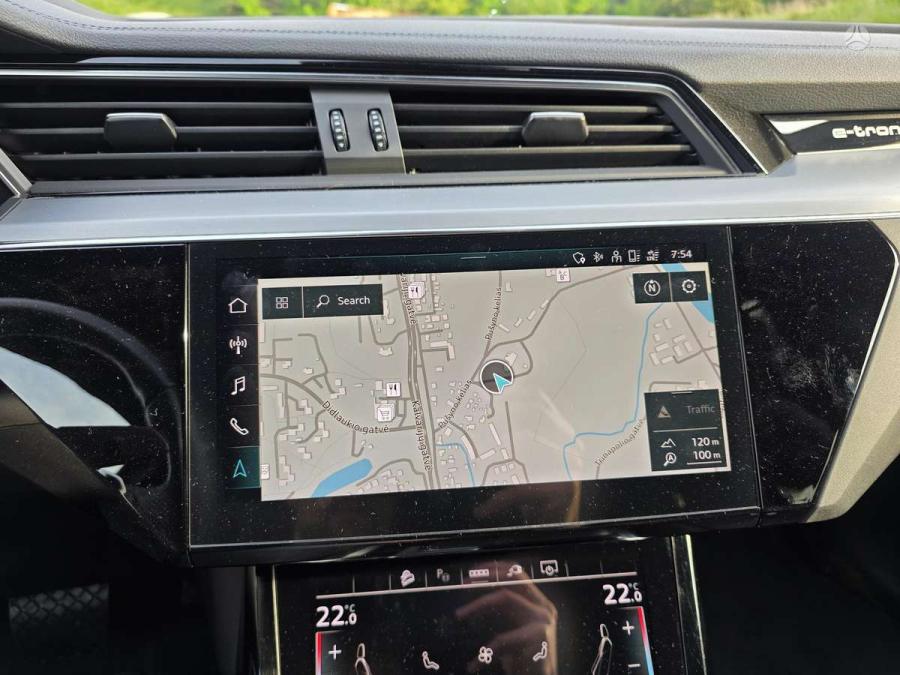 Melns Audi E-Tron 2022 Viļņa, ar dzinēja tilpumu 0.00 L un nobraukumu 163 tūkst. km par 29544 €, foto 25 vietnē AUTOMOTO.COM.LV