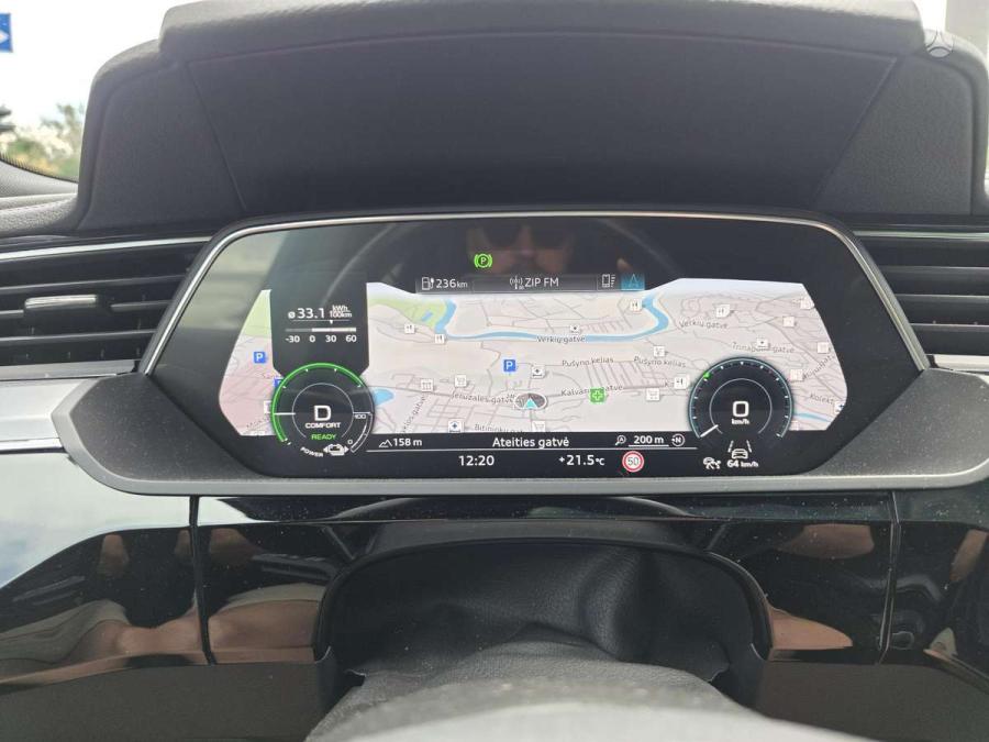 Melns Audi E-Tron 2022 Viļņa, ar dzinēja tilpumu 0.00 L un nobraukumu 163 tūkst. km par 29544 €, foto 29 vietnē AUTOMOTO.COM.LV