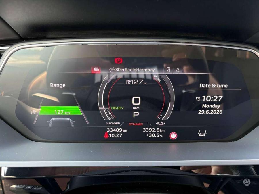 Melns Audi E-Tron 2022 Viļņa, ar dzinēja tilpumu 0.00 L un nobraukumu 33 tūkst. km par 40400 €, foto 23 vietnē AUTOMOTO.COM.LV