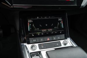 Melns Audi E-Tron 2022 Rīga, ar dzinēja tilpumu 0.00 L un nobraukumu 45 tūkst. km par 33500 €, foto 18 vietnē AUTOMOTO.COM.LV