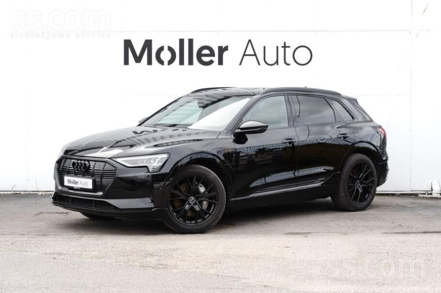 Melns Audi E-Tron 2022 Rīga, ar dzinēja tilpumu 0.00 L un nobraukumu 45 tūkst. km par 33500 €, foto 1 vietnē AUTOMOTO.COM.LV