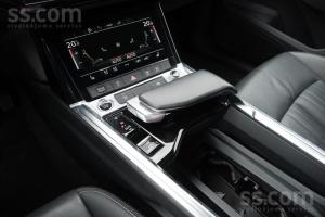 Melns Audi E-Tron 2022 Rīga, ar dzinēja tilpumu 0.00 L un nobraukumu 45 tūkst. km par 33500 €, foto 17 vietnē AUTOMOTO.COM.LV