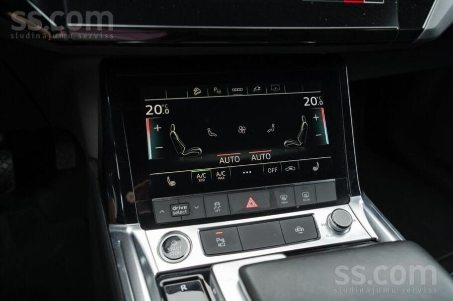 Melns Audi E-Tron 2022 Rīga, ar dzinēja tilpumu 0.00 L un nobraukumu 45 tūkst. km par 33500 €, foto 18 vietnē AUTOMOTO.COM.LV