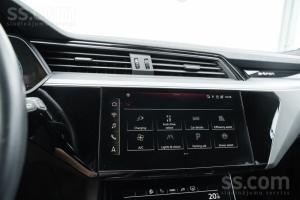 Melns Audi E-Tron 2022 Rīga, ar dzinēja tilpumu 0.00 L un nobraukumu 45 tūkst. km par 33500 €, foto 22 vietnē AUTOMOTO.COM.LV