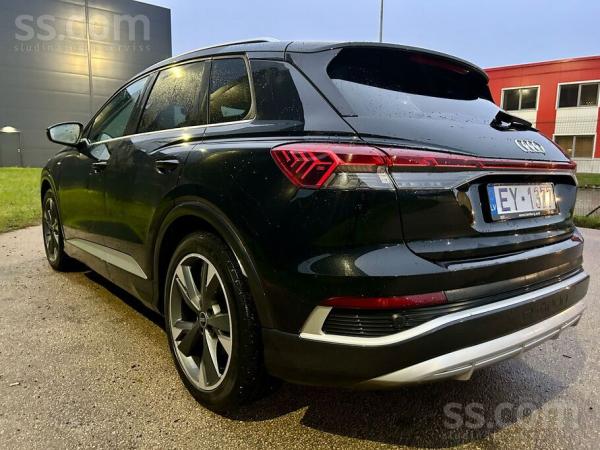 Черный Ауди E-Tron 2022 в Рига, объемом двигателя 0.00 л и пробегом 42 тыс. км за 29800 €, фото 6 на AUTOMOTO.COM.LV