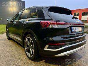 Черный Ауди E-Tron 2022 в Рига, объемом двигателя 0.00 л и пробегом 42 тыс. км за 29800 €, фото 7 на AUTOMOTO.COM.LV