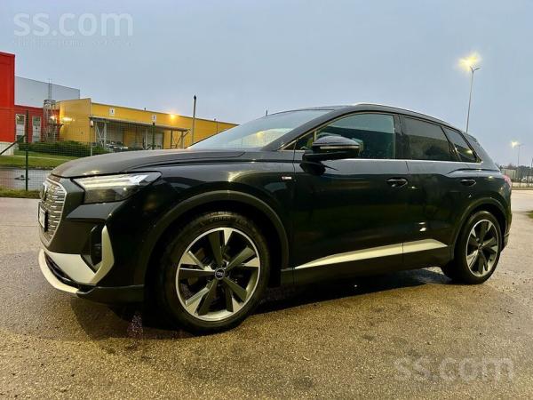 Черный Ауди E-Tron 2022 в Рига, объемом двигателя 0.00 л и пробегом 42 тыс. км за 29800 €, фото 7 на AUTOMOTO.COM.LV