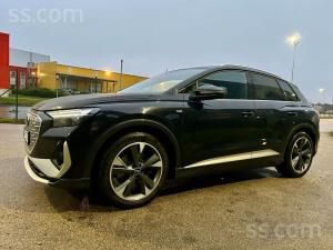 Черный Ауди E-Tron 2022 в Рига, объемом двигателя 0.00 л и пробегом 42 тыс. км за 29800 €, фото 8 на AUTOMOTO.COM.LV