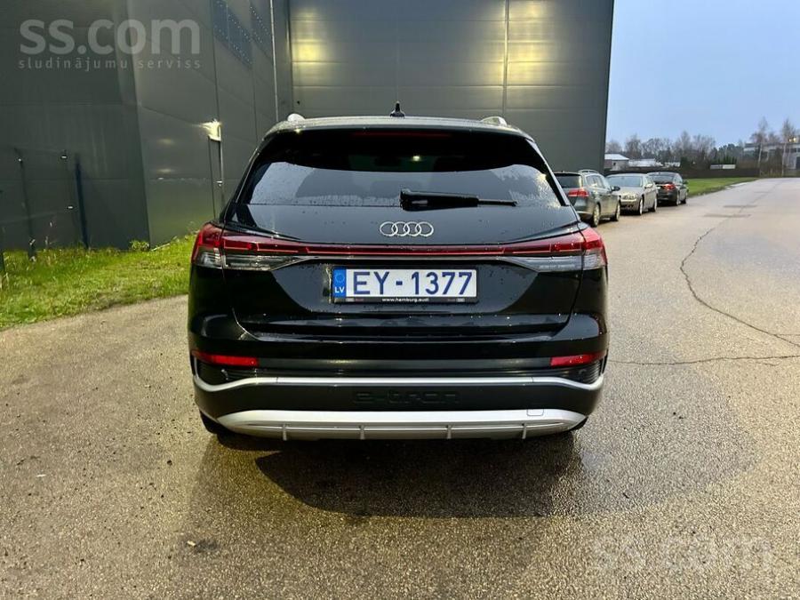 Черный Ауди E-Tron 2022 в Рига, объемом двигателя 0.00 л и пробегом 42 тыс. км за 29800 €, фото 9 на AUTOMOTO.COM.LV