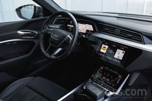 Черный Ауди E-Tron 2022 в Вентспилс, объемом двигателя 0.00 л и пробегом 27 тыс. км за 44500 €, фото 33 на AUTOMOTO.COM.LV