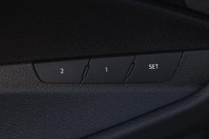 Black Audi E-Tron 2022 in Ventspils, with an engine capacity of 0.00 L and mileage of 27 thousand km for 44500 €, photo 36 on AUTOMOTO.COM.LV