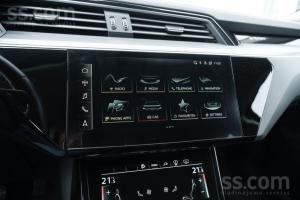 Black Audi E-Tron 2022 in Riga, with an engine capacity of 0.00 L and mileage of 41 thousand km for 38950 €, photo 26 on AUTOMOTO.COM.LV