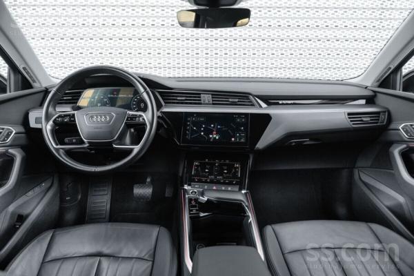 Melns Audi E-Tron 2023 Rīga, ar dzinēja tilpumu 0.00 L un nobraukumu 68 tūkst. km par 40100 €, foto 6 vietnē AUTOMOTO.COM.LV