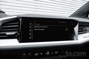 Black Audi E-Tron 2023 in Riga, with an engine capacity of 0.00 L and mileage of 98 thousand km for 36150 €, photo 20 on AUTOMOTO.COM.LV