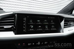 Black Audi E-Tron 2023 in Riga, with an engine capacity of 0.00 L and mileage of 98 thousand km for 36150 €, photo 21 on AUTOMOTO.COM.LV