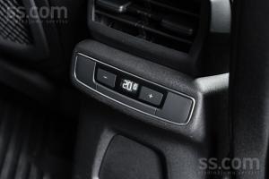 Black Audi E-Tron 2023 in Riga, with an engine capacity of 0.00 L and mileage of 98 thousand km for 36150 €, photo 25 on AUTOMOTO.COM.LV