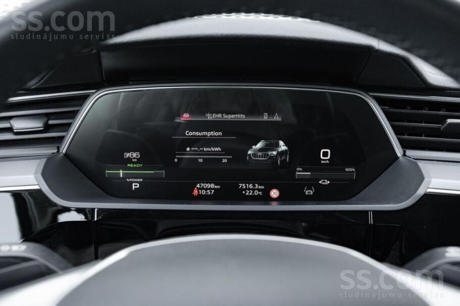 Black Audi E-Tron 2023 in Riga, with an engine capacity of 0.00 L and mileage of 47 thousand km for 38300 €, photo 17 on AUTOMOTO.COM.LV