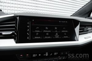 Black Audi E-Tron 2023 in Riga, with an engine capacity of 0.00 L and mileage of 98 thousand km for 36150 €, photo 17 on AUTOMOTO.COM.LV
