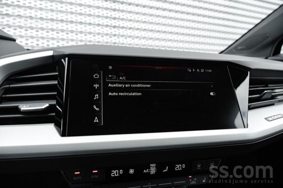 Black Audi E-Tron 2023 in Riga, with an engine capacity of 0.00 L and mileage of 98 thousand km for 36150 €, photo 20 on AUTOMOTO.COM.LV