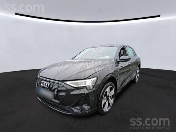 Черный Ауди E-Tron 2023 в Елгава, объемом двигателя 0.00 л и пробегом 36 тыс. км за 39900 €, фото 4 на AUTOMOTO.COM.LV