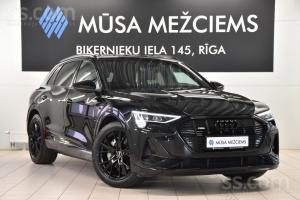 Черный Ауди E-Tron 2023 в Рига, объемом двигателя 0.00 л и пробегом 68 тыс. км за 40490 €, фото 4 на AUTOMOTO.COM.LV