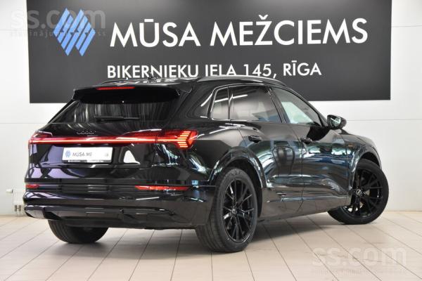 Melns Audi E-Tron 2023 Rīga, ar dzinēja tilpumu 0.00 L un nobraukumu 68 tūkst. km par 40990 €, foto 6 vietnē AUTOMOTO.COM.LV