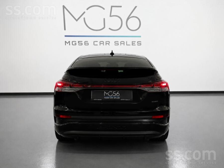 Black Audi E-Tron 2023 in Riga, with an engine capacity of 0.00 L and mileage of 113 thousand km for 34900 €, photo 7 on AUTOMOTO.COM.LV