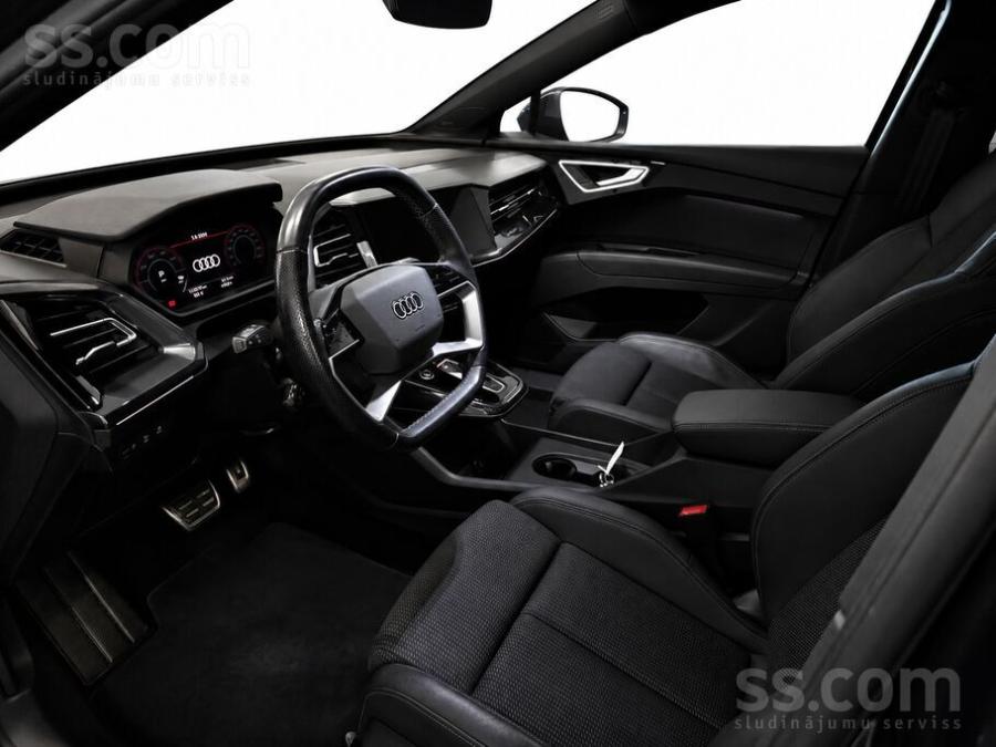 Black Audi E-Tron 2023 in Riga, with an engine capacity of 0.00 L and mileage of 113 thousand km for 34900 €, photo 8 on AUTOMOTO.COM.LV
