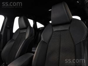 Black Audi E-Tron 2023 in Riga, with an engine capacity of 0.00 L and mileage of 113 thousand km for 34900 €, photo 12 on AUTOMOTO.COM.LV
