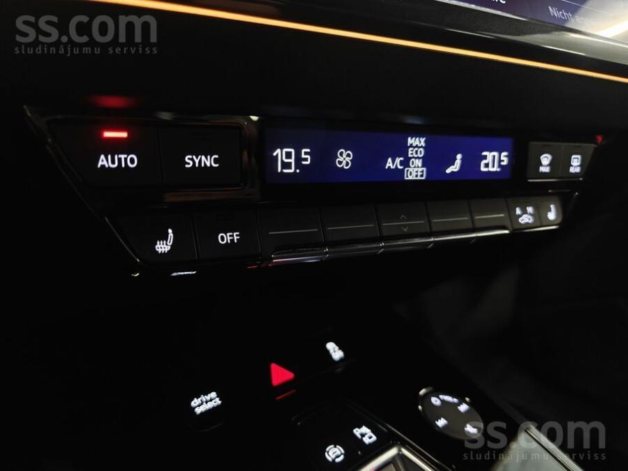 Black Audi E-Tron 2023 in Riga, with an engine capacity of 0.00 L and mileage of 113 thousand km for 34900 €, photo 15 on AUTOMOTO.COM.LV