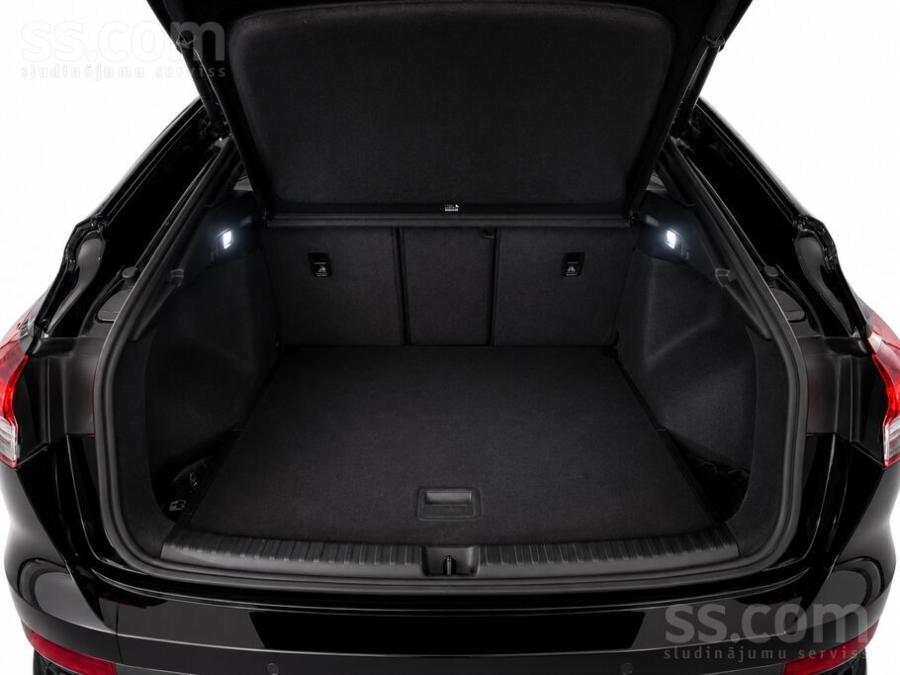 Black Audi E-Tron 2023 in Riga, with an engine capacity of 0.00 L and mileage of 113 thousand km for 34900 €, photo 28 on AUTOMOTO.COM.LV