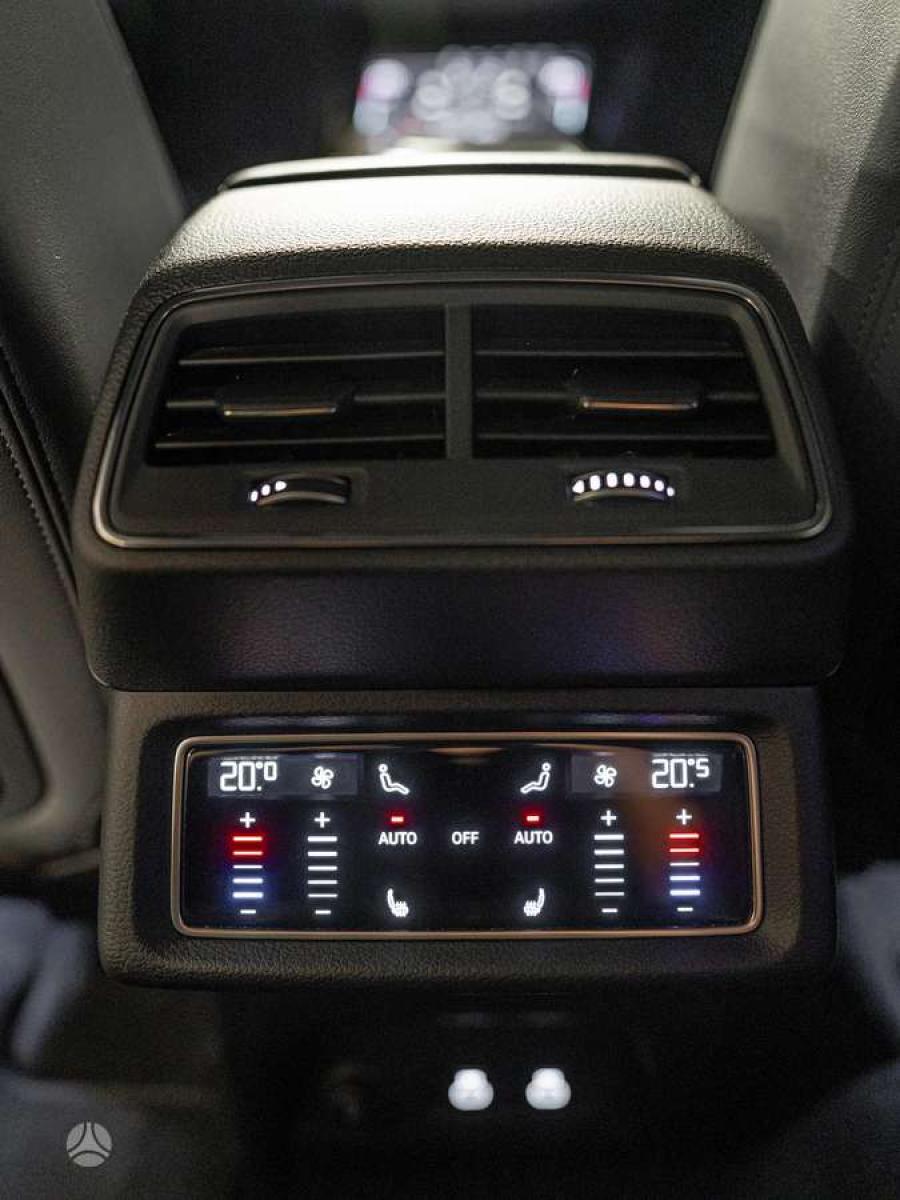 Black Audi E-Tron 2023 in Vilnius, with an engine capacity of 0.00 L and mileage of 112 thousand km for 29900 €, photo 41 on AUTOMOTO.COM.LV