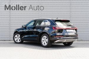 Black Audi E-Tron 2023 in Riga, with an engine capacity of 0.00 L and mileage of 26 thousand km for 36000 €, photo 4 on AUTOMOTO.COM.LV