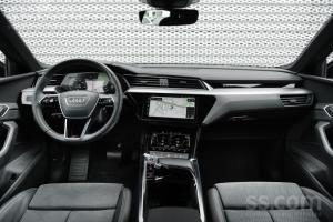Black Audi E-Tron 2023 in Riga, with an engine capacity of 0.00 L and mileage of 26 thousand km for 36000 €, photo 7 on AUTOMOTO.COM.LV