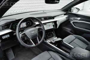 Black Audi E-Tron 2023 in Riga, with an engine capacity of 0.00 L and mileage of 26 thousand km for 36000 €, photo 13 on AUTOMOTO.COM.LV