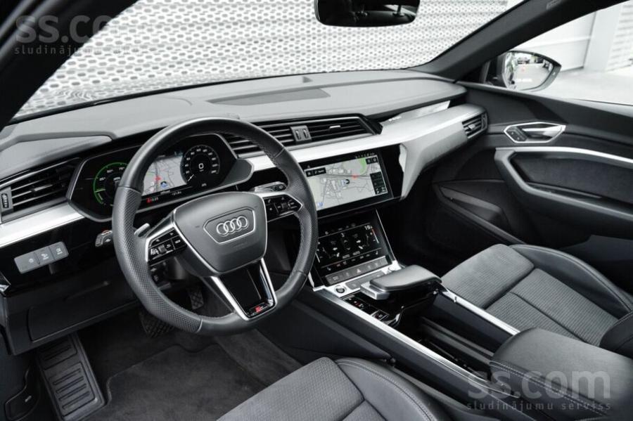 Black Audi E-Tron 2023 in Riga, with an engine capacity of 0.00 L and mileage of 26 thousand km for 36000 €, photo 13 on AUTOMOTO.COM.LV