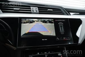 Black Audi E-Tron 2023 in Riga, with an engine capacity of 0.00 L and mileage of 26 thousand km for 36000 €, photo 18 on AUTOMOTO.COM.LV