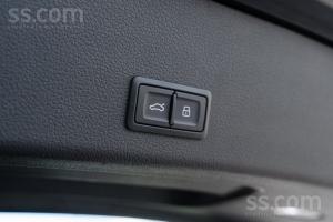 Black Audi E-Tron 2023 in Riga, with an engine capacity of 0.00 L and mileage of 26 thousand km for 36000 €, photo 33 on AUTOMOTO.COM.LV