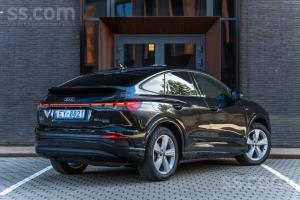 Черный Ауди E-Tron 2023 в Рига, объемом двигателя 0.00 л и пробегом 69 тыс. км за 38500 €, фото 5 на AUTOMOTO.COM.LV