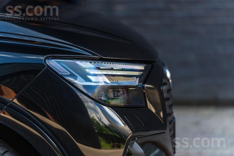 Черный Ауди E-Tron 2023 в Рига, объемом двигателя 0.00 л и пробегом 69 тыс. км за 38500 €, фото 13 на AUTOMOTO.COM.LV