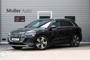 Black Audi E-Tron 2023 in Jelgava, with an engine capacity of 0.00 L and mileage of 83 thousand km for 40050 €, photo  on AUTOMOTO.COM.LV