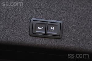 Melns Audi E-Tron 2023 Jelgava, ar dzinēja tilpumu 0.00 L un nobraukumu 83 tūkst. km par 39650 €, foto 10 vietnē AUTOMOTO.COM.LV