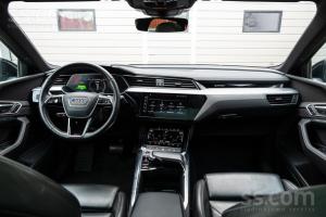 Melns Audi E-Tron 2023 Jelgava, ar dzinēja tilpumu 0.00 L un nobraukumu 83 tūkst. km par 39650 €, foto 12 vietnē AUTOMOTO.COM.LV