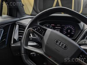 Melns Audi E-Tron 2023 Tukums, ar dzinēja tilpumu 0.00 L un nobraukumu 132 tūkst. km par 29990 €, foto 10 vietnē AUTOMOTO.COM.LV