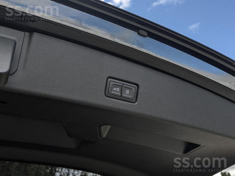 Melns Audi E-Tron 2023 Tukums, ar dzinēja tilpumu 0.00 L un nobraukumu 132 tūkst. km par 29990 €, foto 27 vietnē AUTOMOTO.COM.LV