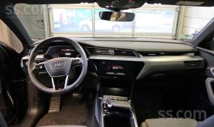 Black Audi E-Tron 2023 in Riga, with an engine capacity of 0.00 L and mileage of 32 thousand km for 35550 €, photo 5 on AUTOMOTO.COM.LV