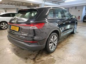 Black Audi E-Tron 2023 in Ogre, with an engine capacity of 0.00 L and mileage of 110 thousand km for 27900 €, photo 3 on AUTOMOTO.COM.LV