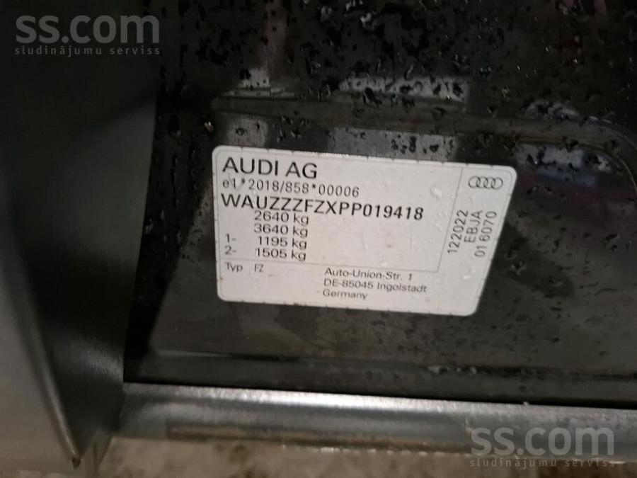 Black Audi E-Tron 2023 in Ogre, with an engine capacity of 0.00 L and mileage of 110 thousand km for 27900 €, photo 7 on AUTOMOTO.COM.LV