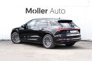 Black Audi E-Tron 2023 in Riga, with an engine capacity of 0.00 L and mileage of 58 thousand km for 37850 €, photo 4 on AUTOMOTO.COM.LV