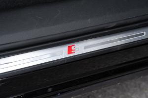 Black Audi E-Tron 2023 in Riga, with an engine capacity of 0.00 L and mileage of 58 thousand km for 37850 €, photo 7 on AUTOMOTO.COM.LV